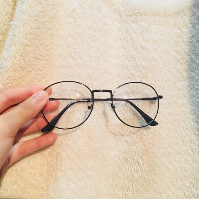 INSTOCK BLACK ROUND HIPSTER KOREAN SPECTACLES, Women's Fashion, Watches ...