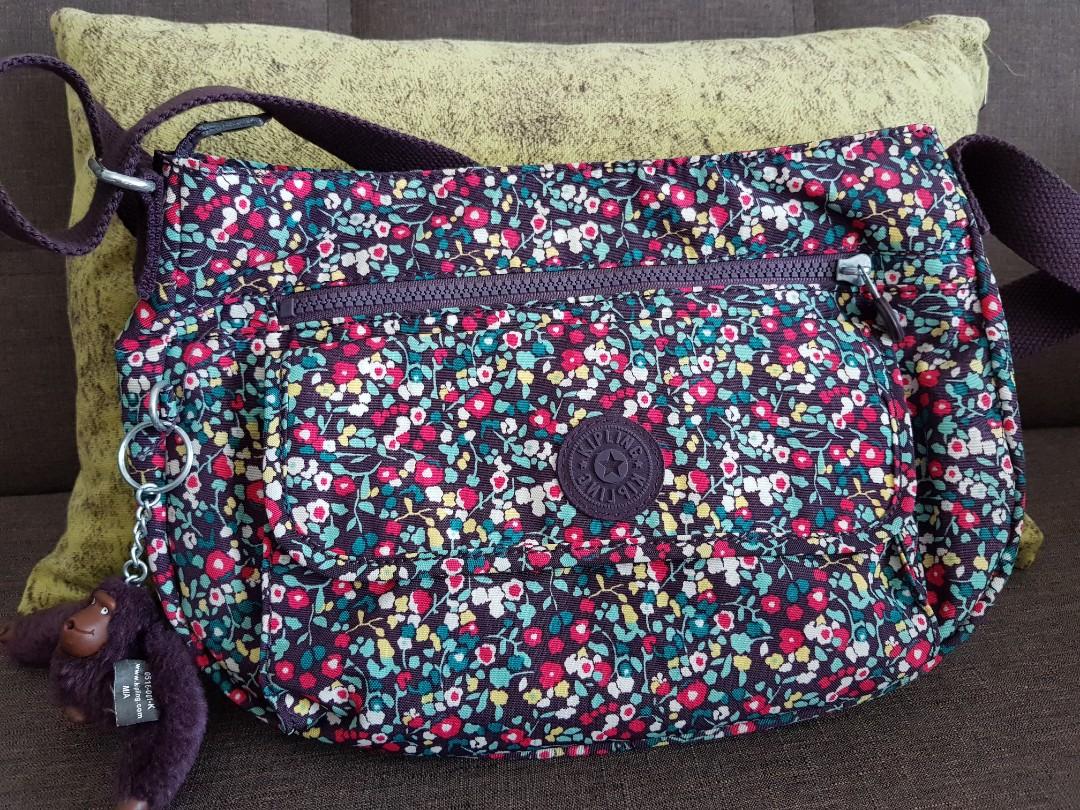 Kipling Shoulder Bag (adjustable stripe), Women's Fashion, Bags ...