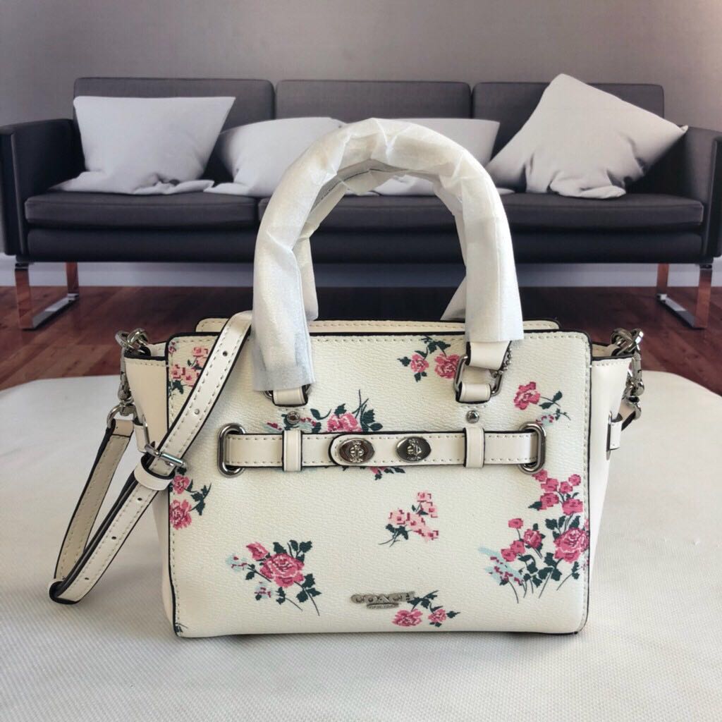 Original coach swagger f25862, Women's Fashion, Bags & Wallets ...