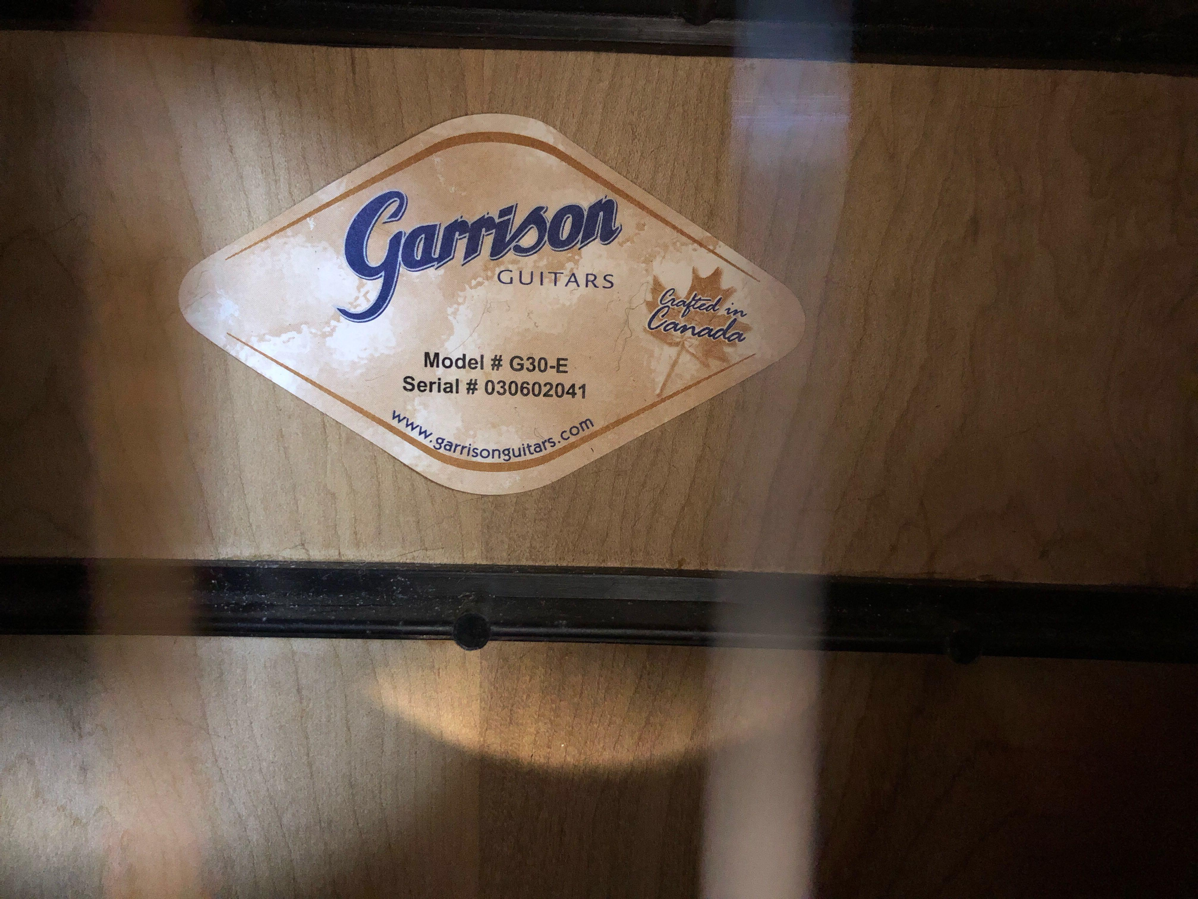 *RARE* Garrison G 30E, Hobbies & Toys, Music & Media, Musical ...