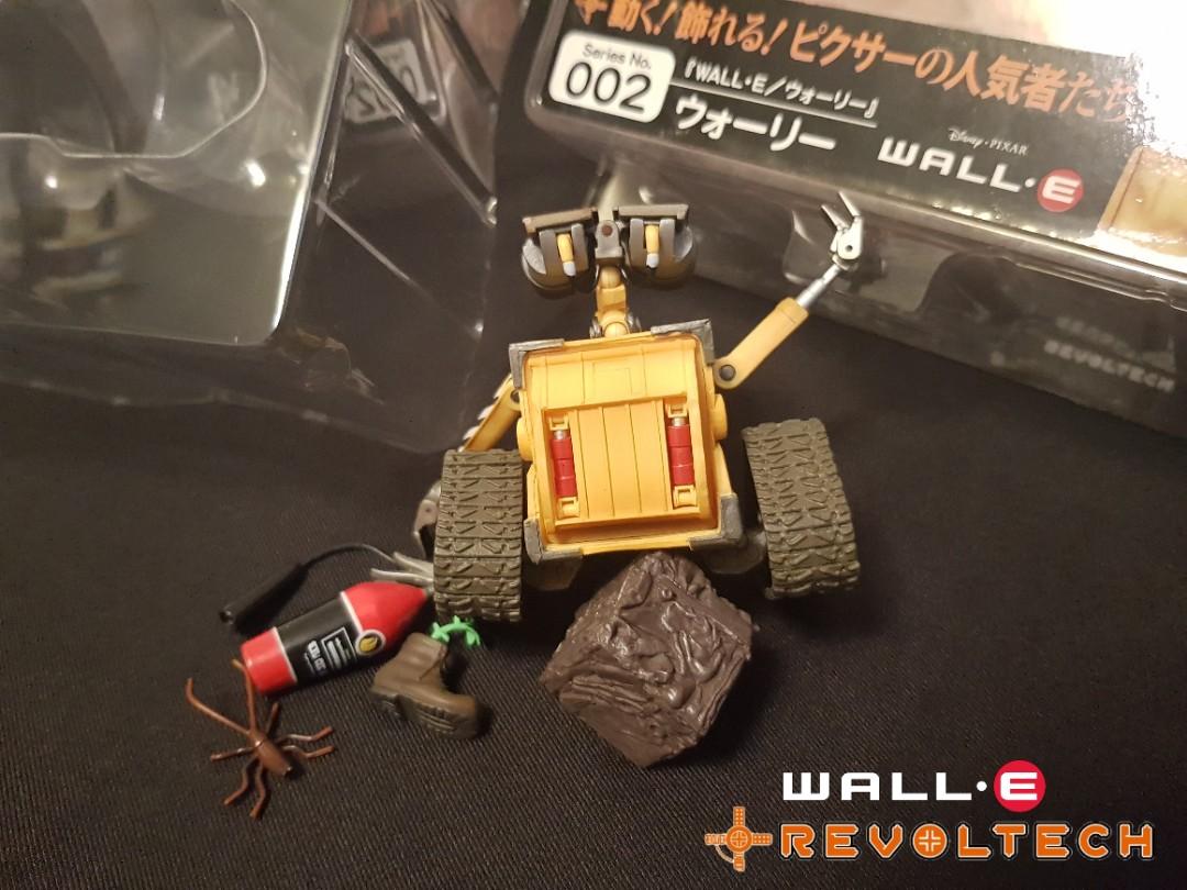 Revoltech Series No. 002 Disney Pixar Wall-E, Hobbies & Toys, Toys ...