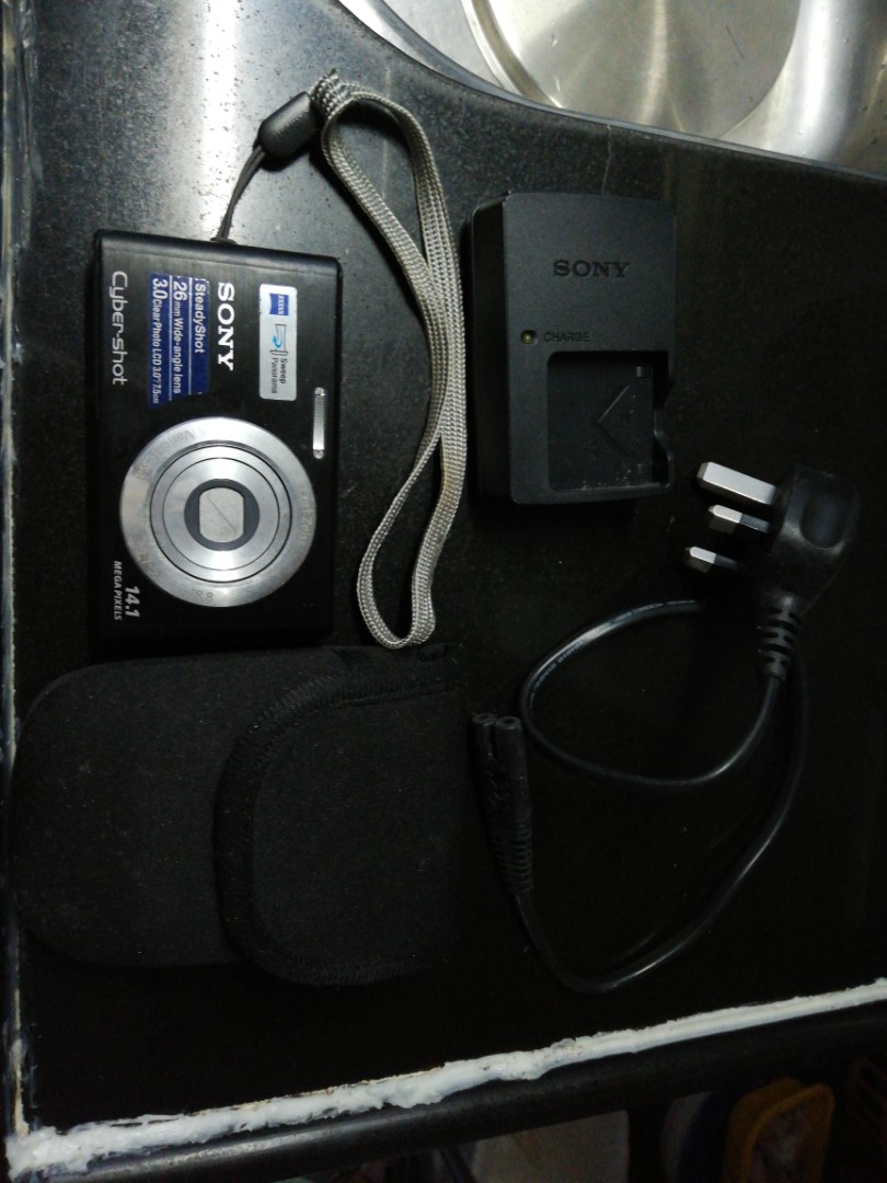 sony 4x optical 200m stead shot dsc w550, 攝影器材, 攝錄機 - Carousell