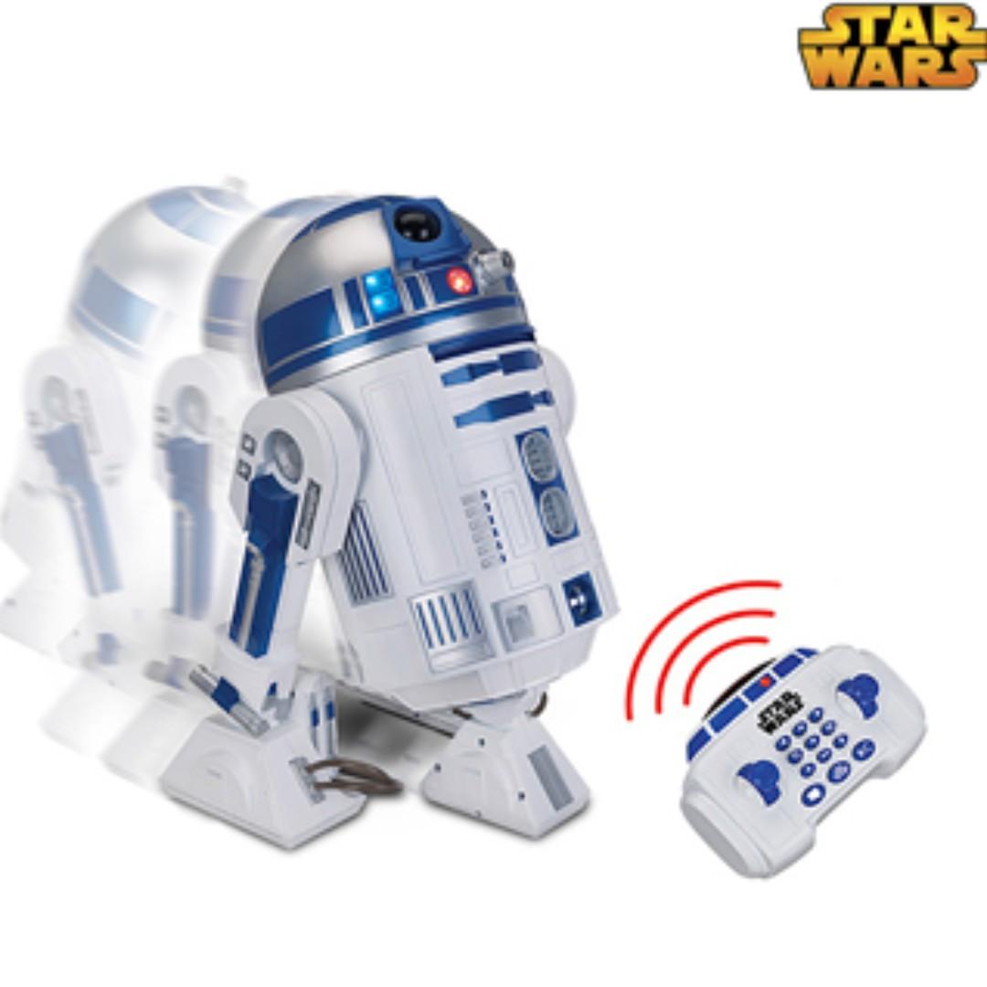 Star Wars R2-D2 Interactive Robotic Droid (RC) by Thinkway, Hobbies ...
