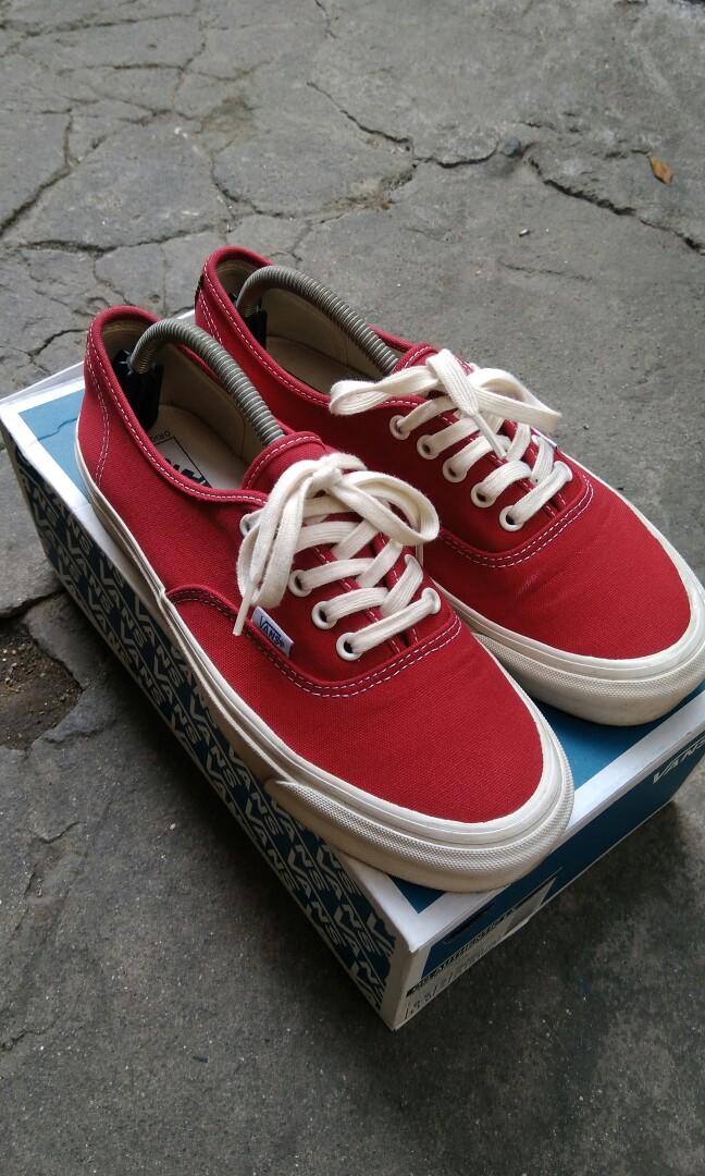 Vans Vault Red Chili, Men's Fashion, Footwear, Sneakers on Carousell