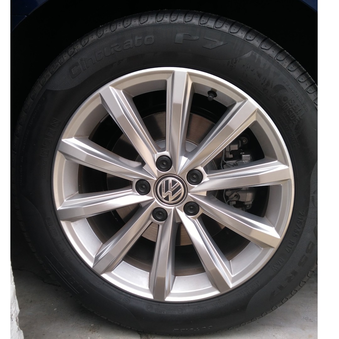 VW Original 17" Rims & Tyres, Car Accessories, Accessories on Carousell