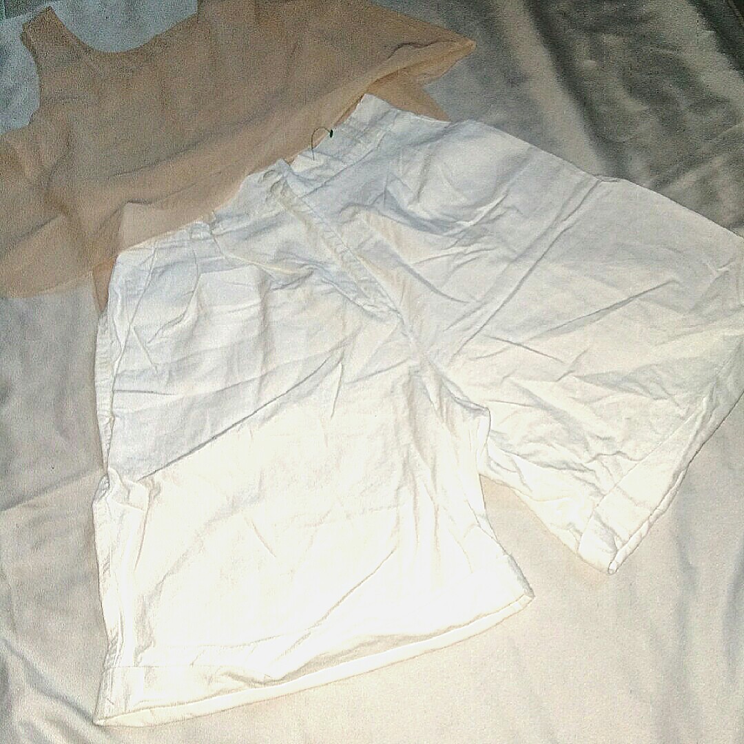White highwaisted squarepants, Women's Fashion, Bottoms, Other Bottoms ...