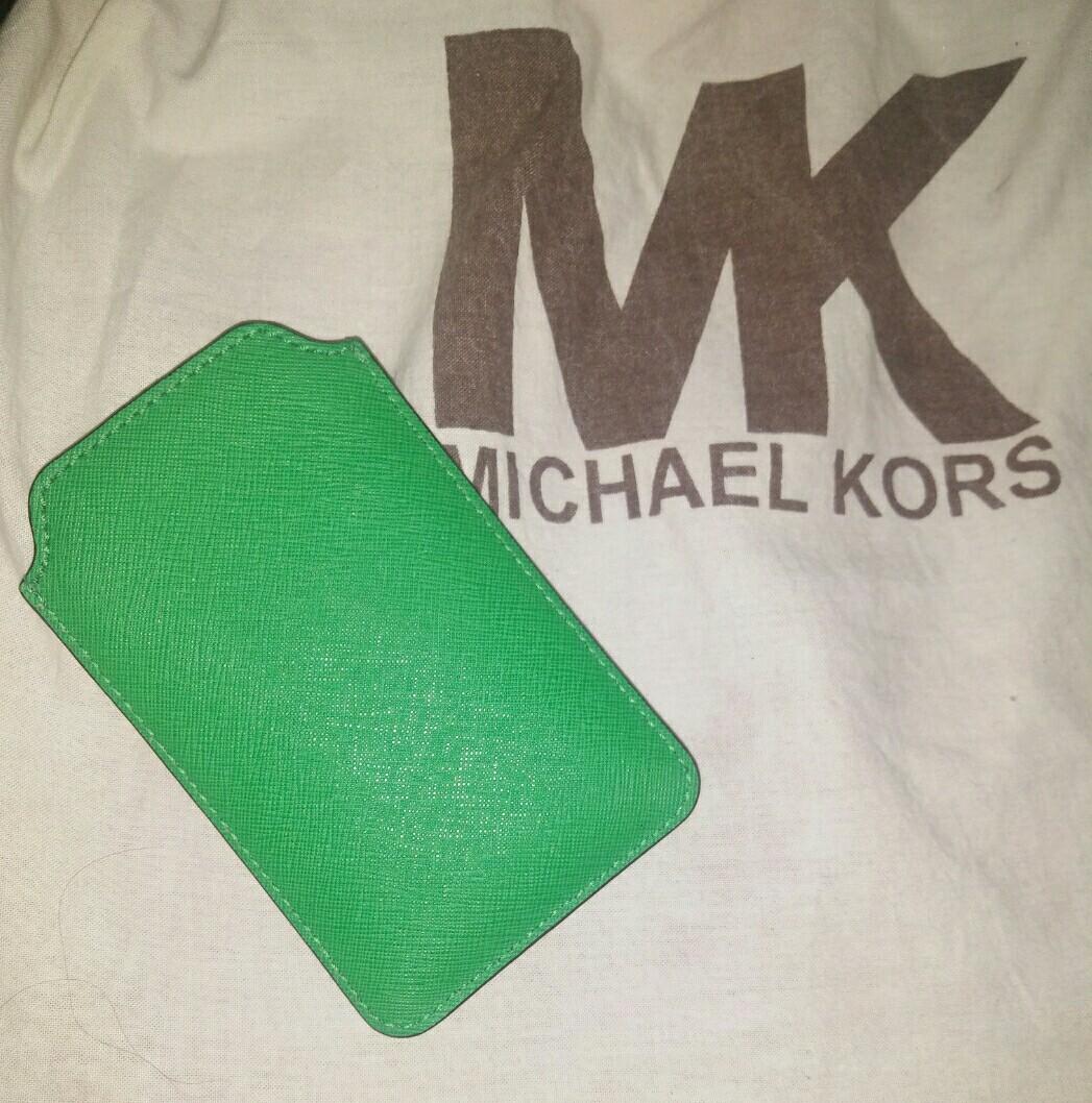 100% authentic MK michael kors, Mobile Phones & Gadgets, Mobile ...