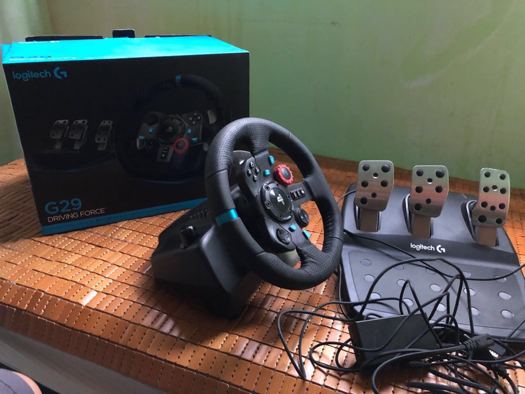 Logitech G29 Racing wheel for PS4 and PC, Video Gaming, Gaming ...