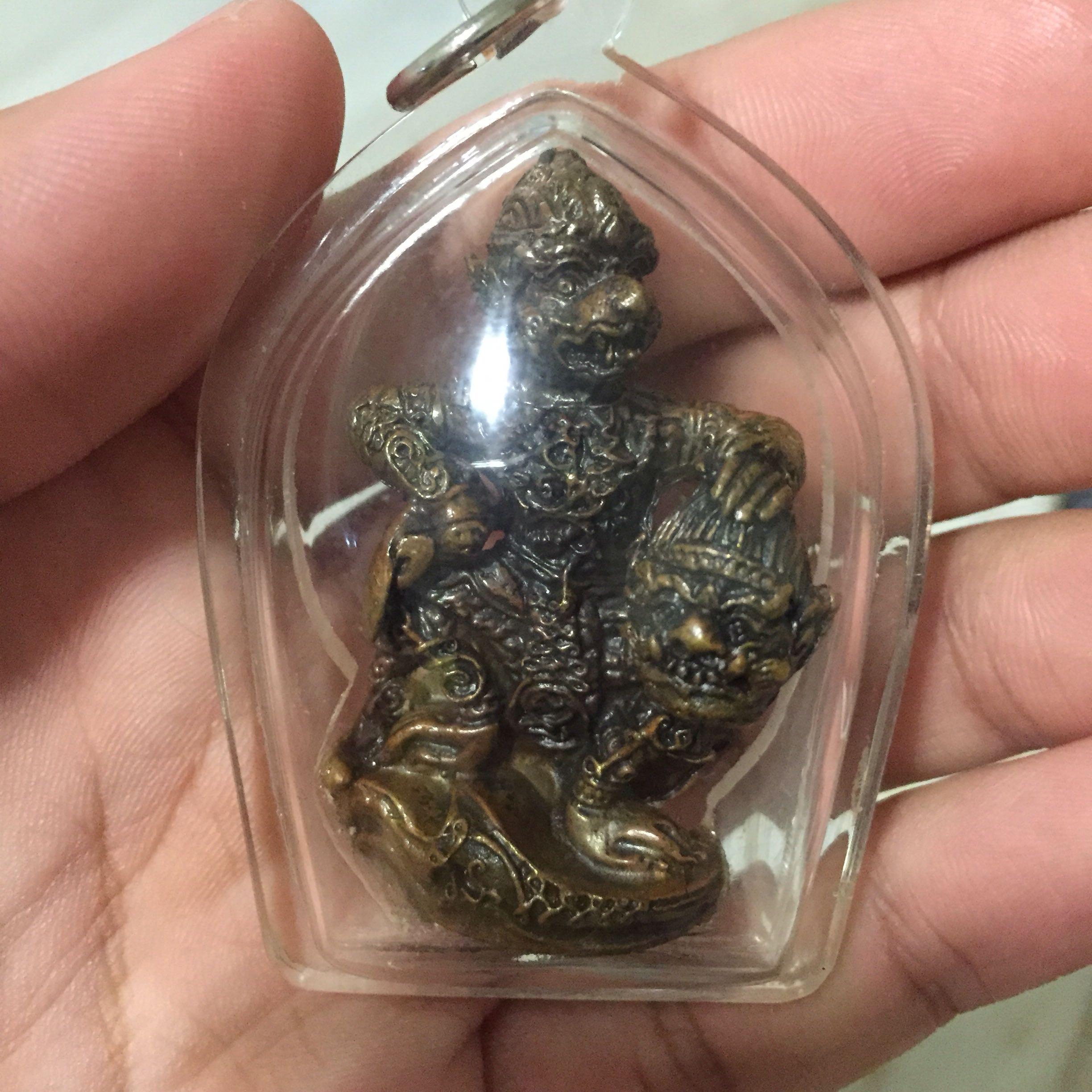Lp Kalong Hanuman Amulet, Hobbies & Toys, Memorabilia & Collectibles ...