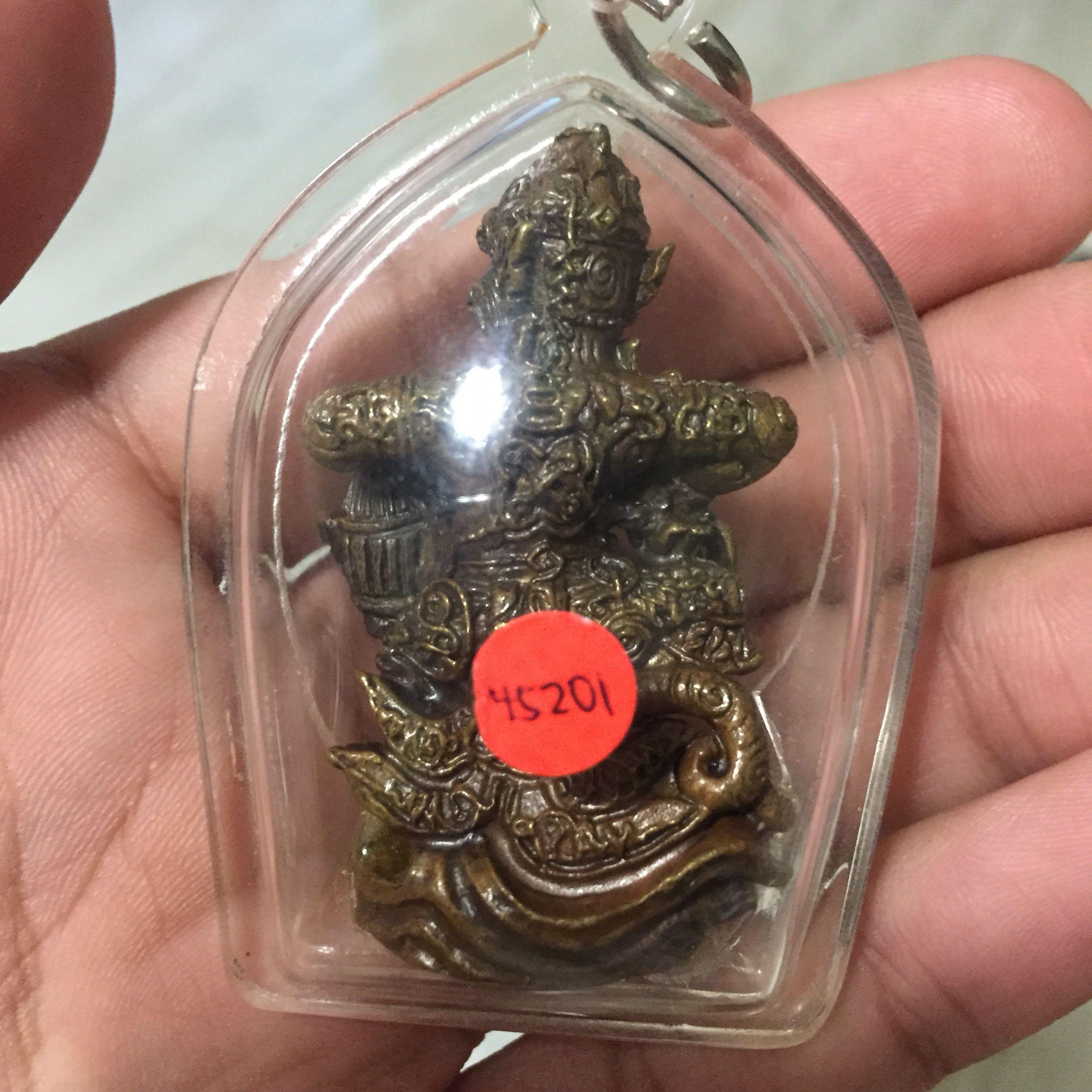 Lp Kalong Hanuman Amulet, Hobbies & Toys, Memorabilia & Collectibles ...