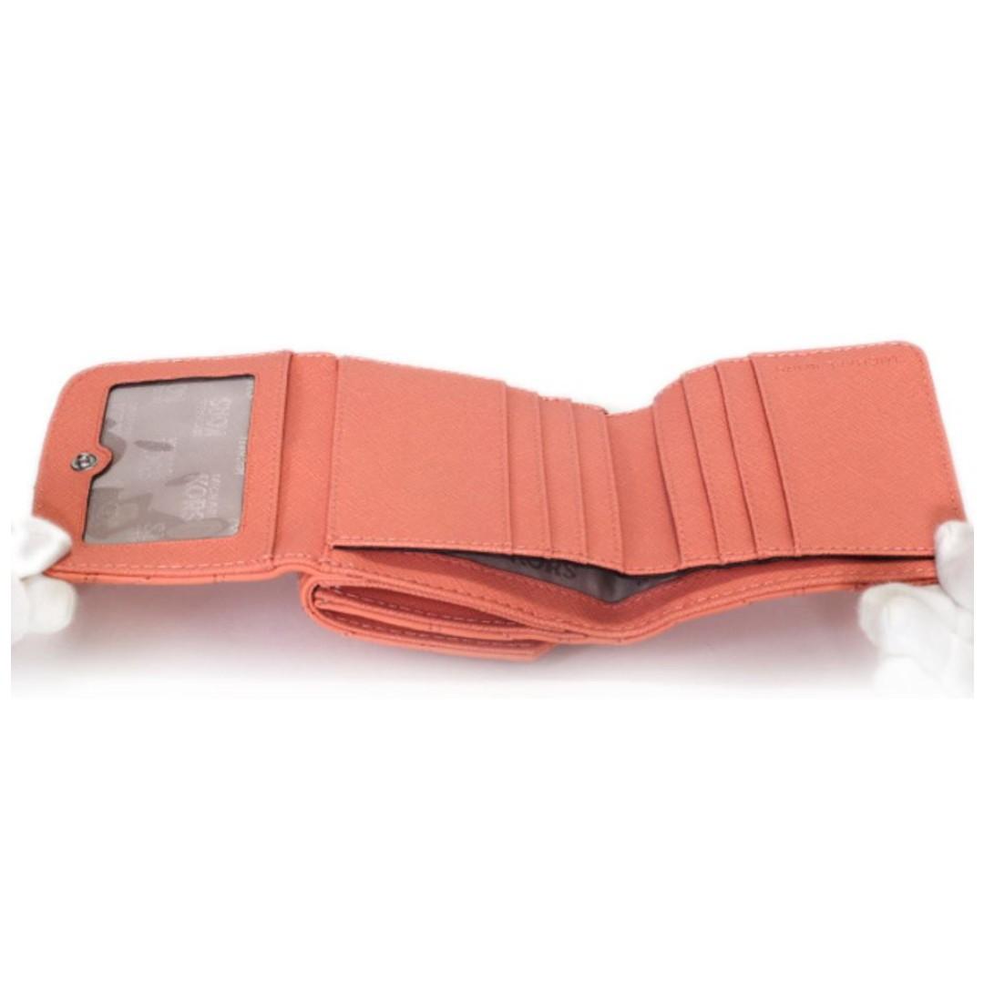 Michael Kors trifold coin case wallet (peach), Women's Fashion, Bags ...
