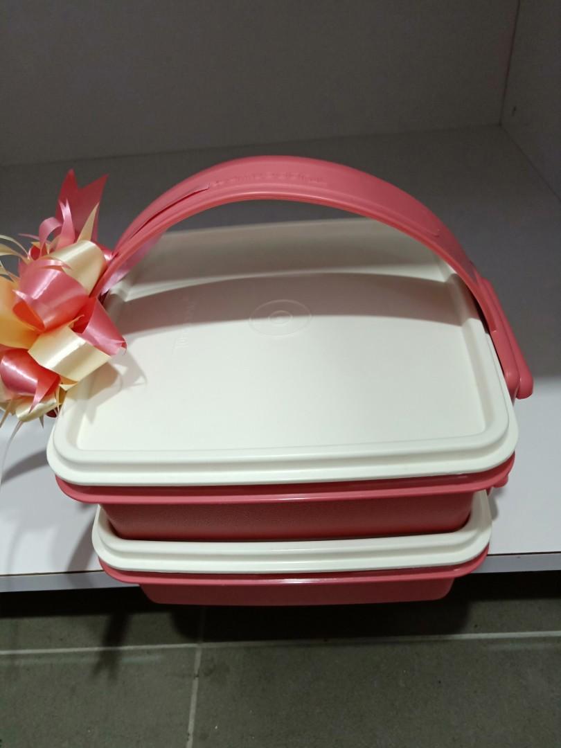 Tupperware Square lunch Gift set, Furniture & Home Living, Kitchenware ...
