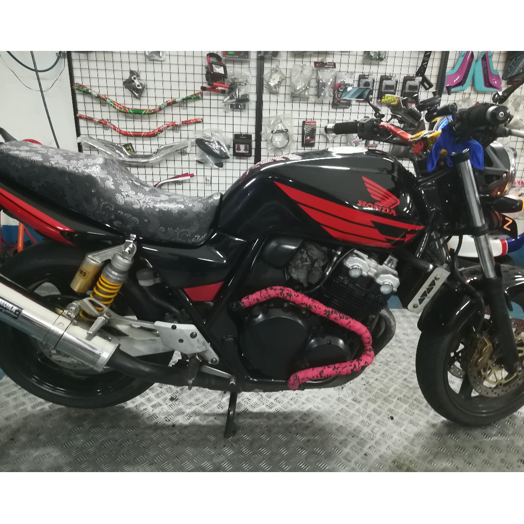 CB400 Vtec *Handlebars color mix design *Handle Clamps *Heavy balancer ...