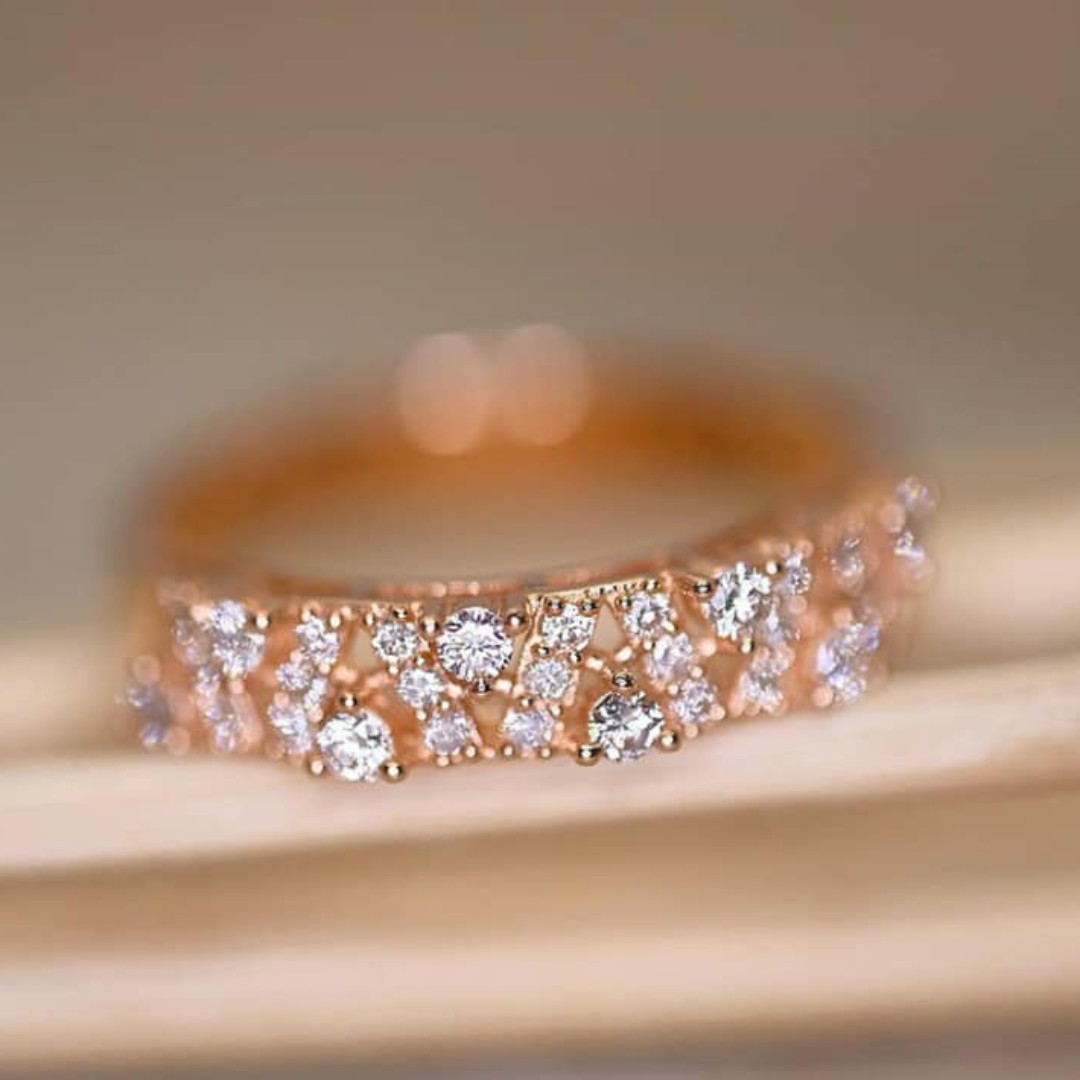 Hong Kong Setting Tiara Diamond Half Eternity Ring, Women's Fashion ...