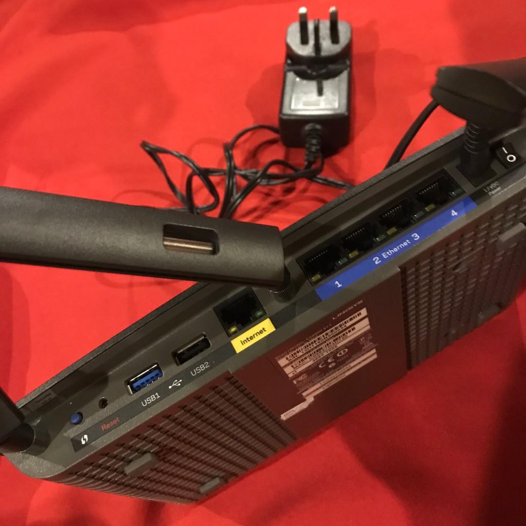 Linksys EA6900 v1.1 wifi wireless router, Computers & Tech, Parts ...