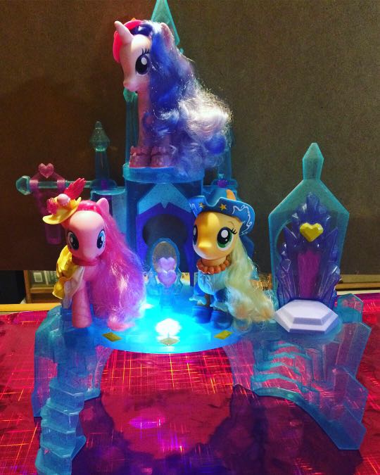 My Little Pony - Crystal Empire Castle, Hobbies & Toys, Toys & Games on ...