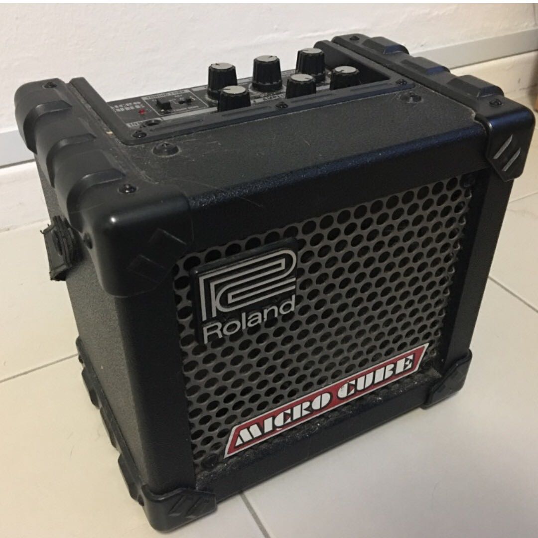 Roland Microcube Electric Guitar Amp, Hobbies & Toys, Music & Media ...