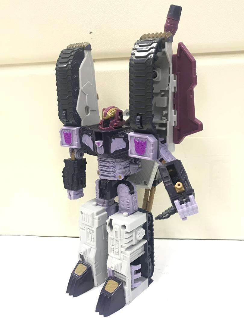 Transformer Decepticon, Hobbies & Toys, Toys & Games on Carousell