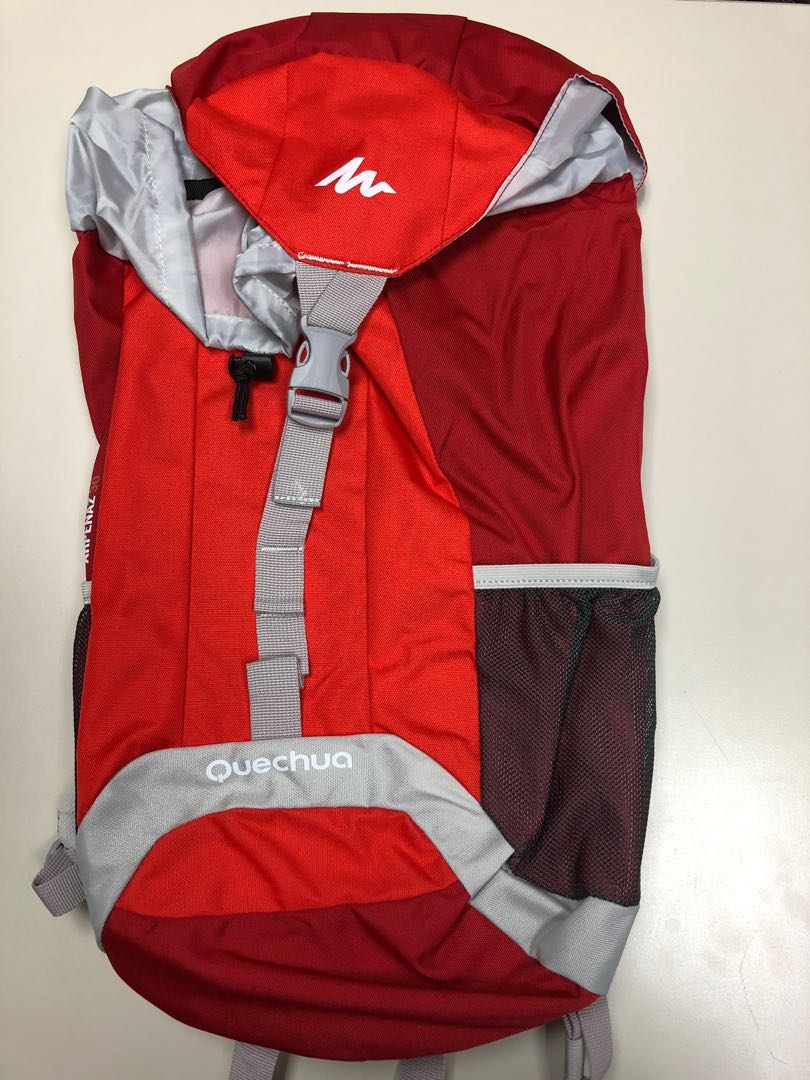 Arpenaz 30 Quechua Bag, Sports Equipment, Hiking & Camping on Carousell