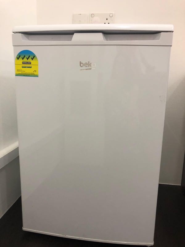 Beko mini fridge, TV & Home Appliances, Kitchen Appliances ...