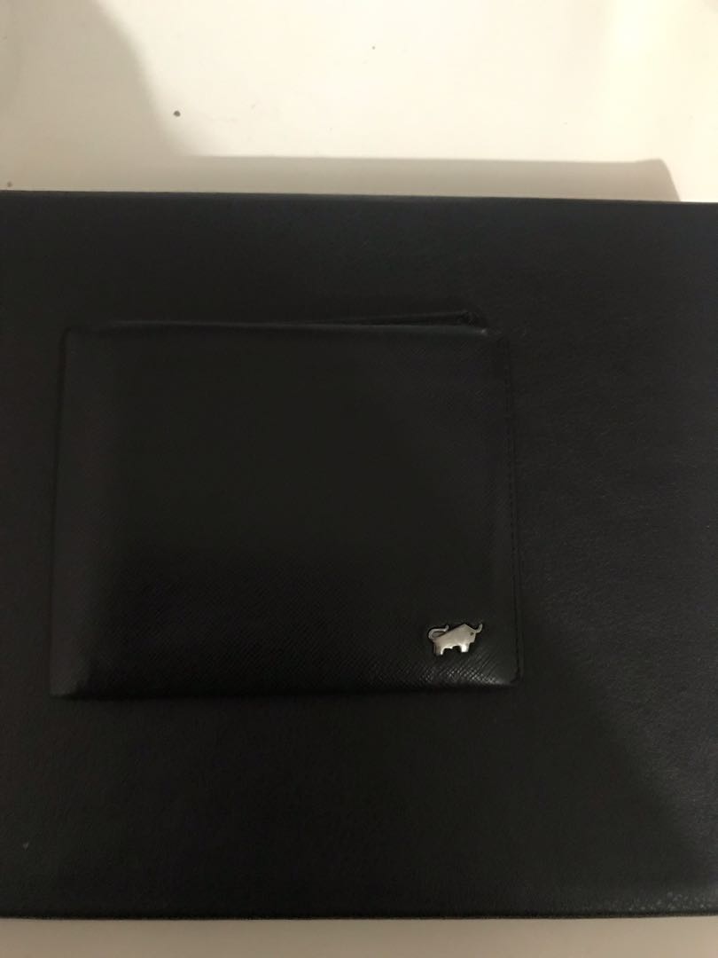 Braun buffel, Men's Fashion, Watches & Accessories, Wallets & Card ...