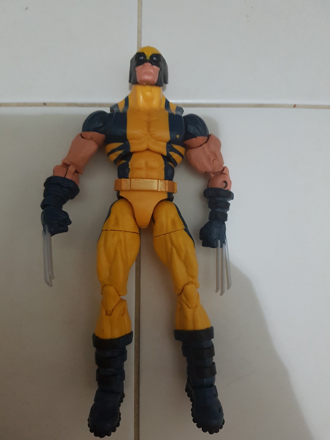 Marvel Legends Puck Series Wolverine, Hobbies & Toys, Toys & Games on ...