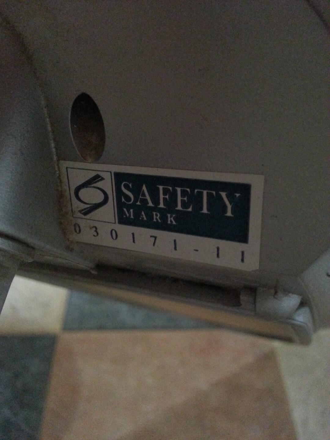 3M table study lamp polarising w safety mark n cut off, Furniture ...