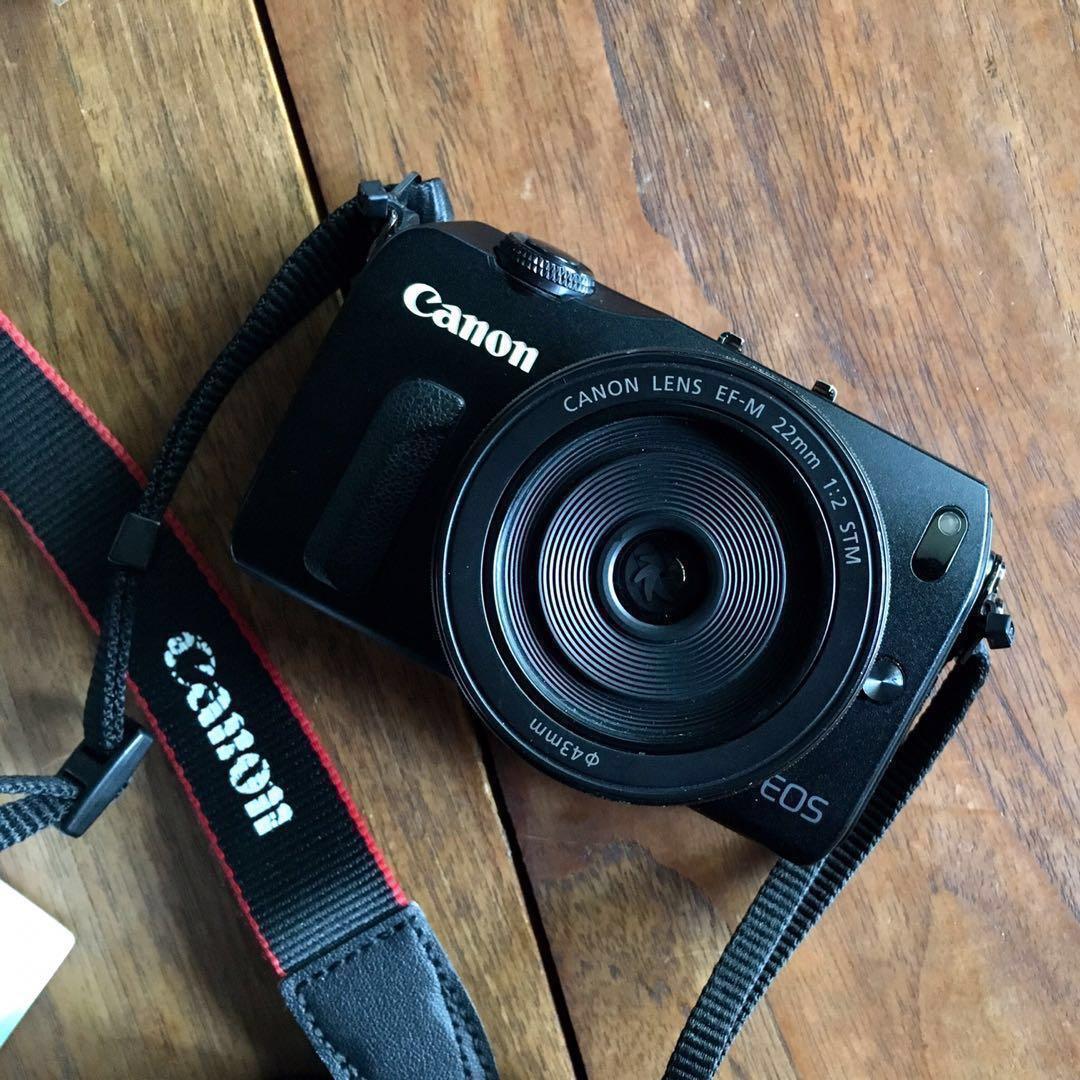 Canon EOS M with speedlite 270EX flash and adapter, Photography ...