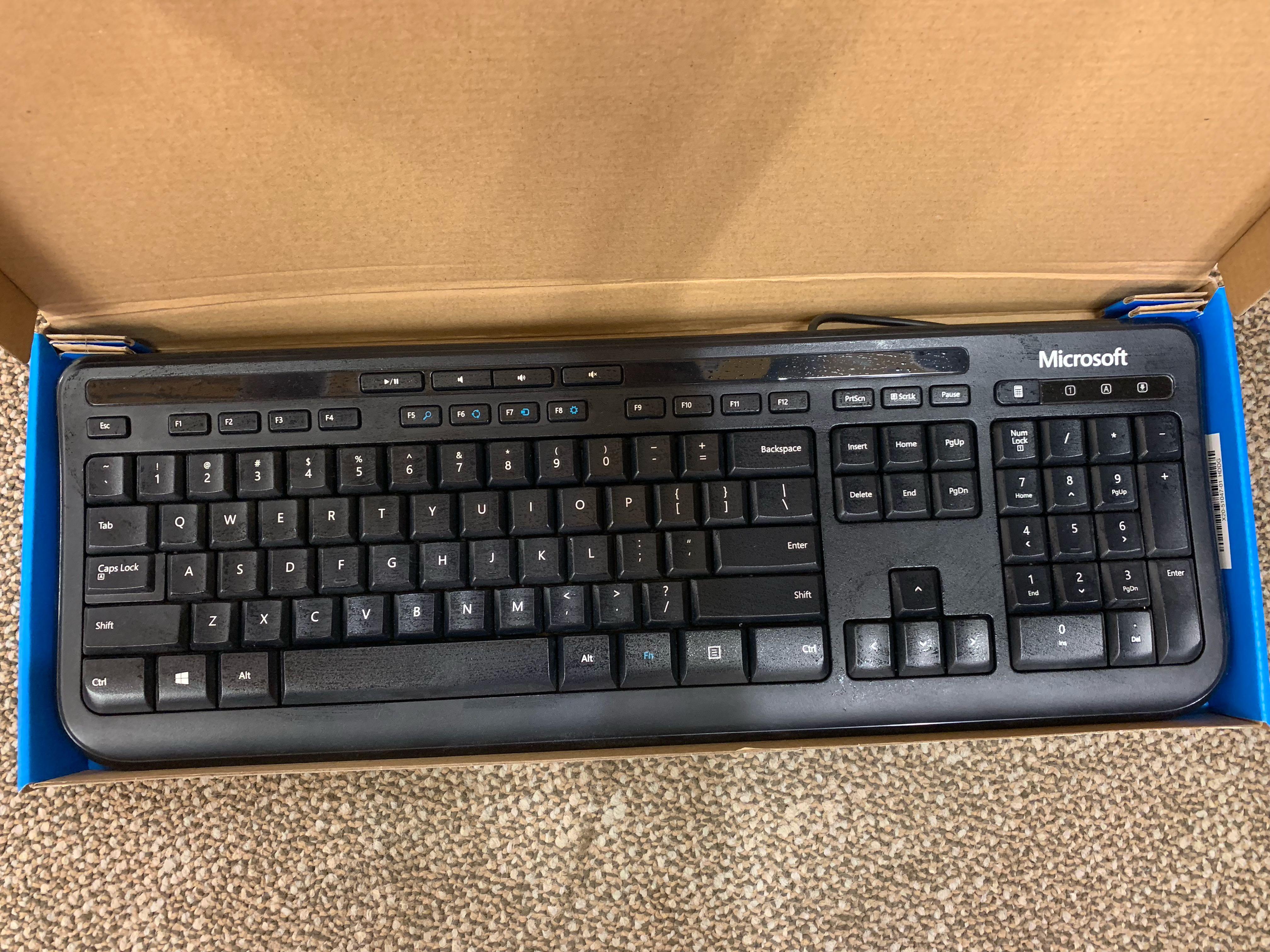 Microsoft Keyboard Wired 600, Computers & Tech, Parts & Accessories ...