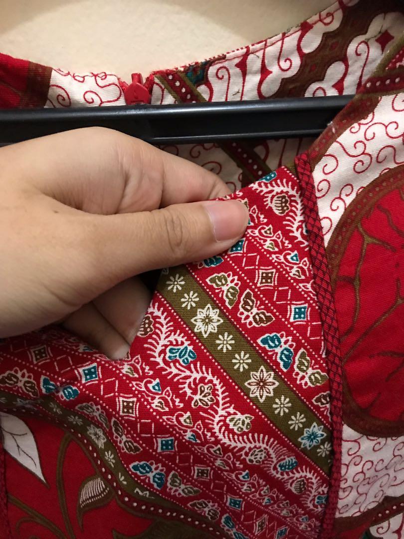 red batik dress, Fesyen Wanita, Pakaian Wanita, Gaun & Rok di Carousell