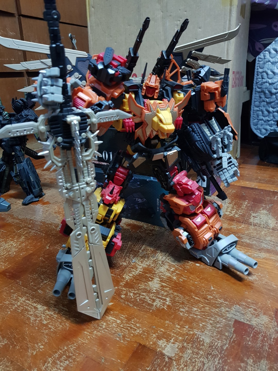 Transformers Mmc Predaking, Hobbies & Toys, Toys & Games on Carousell