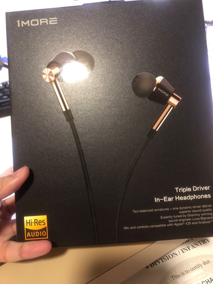 1More Triple Driver E1001, Audio, Earphones on Carousell