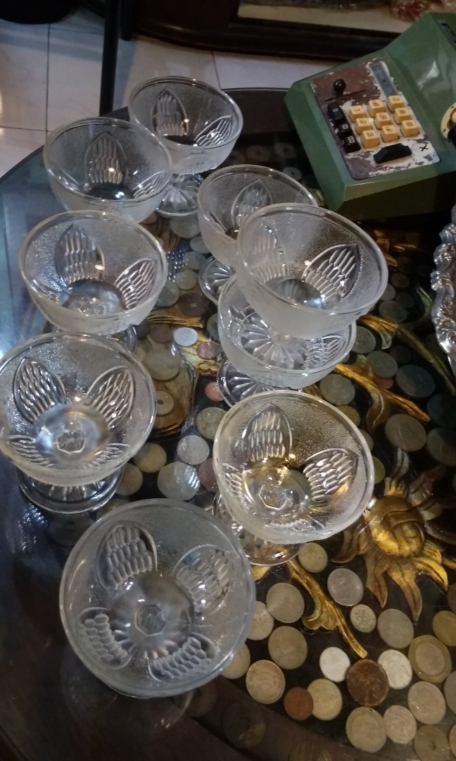 Bekas Aiskrim kaca antik, Furniture & Home Living, Home Decor, Vases ...