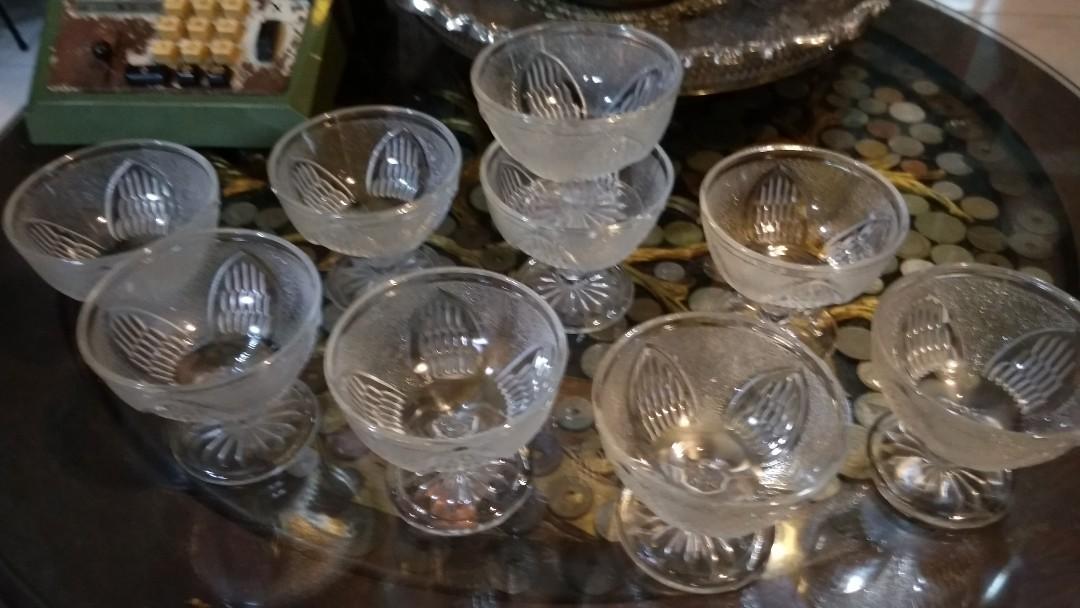 Bekas Aiskrim kaca antik, Furniture & Home Living, Home Decor, Vases ...