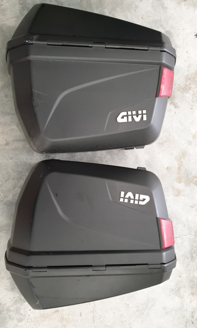 Givi E22 side panniers, Motorcycles, Motorcycle Accessories on Carousell