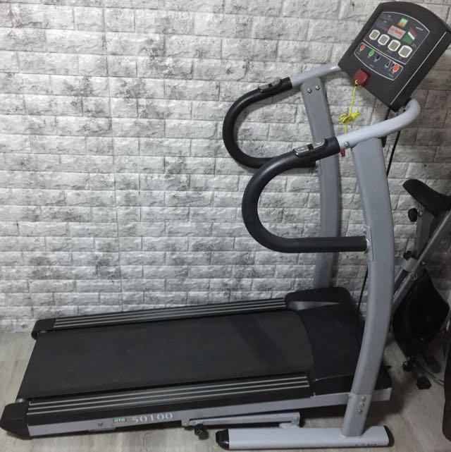 OTO 50100 Treadmill, Sports Equipment, Exercise & Fitness, Cardio ...