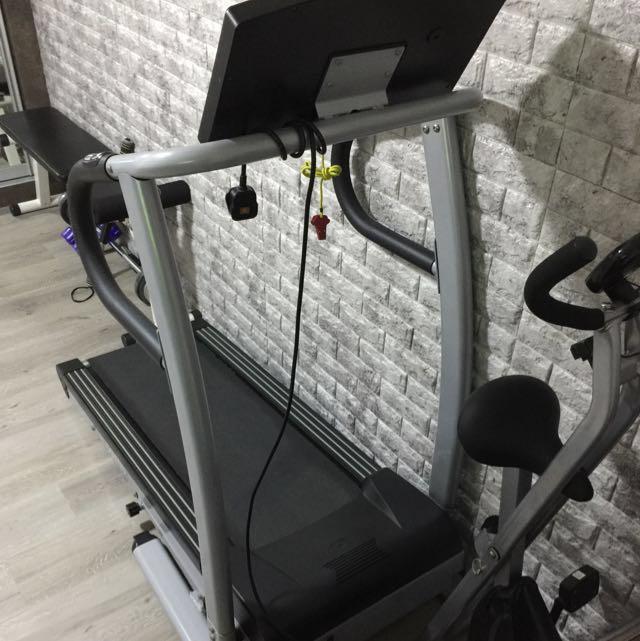 OTO 50100 Treadmill, Sports Equipment, Exercise & Fitness, Cardio ...