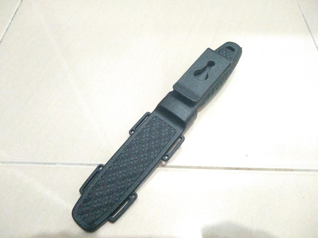 Pisau tempur askar tactical army knife, Sports Equipment, Sports ...