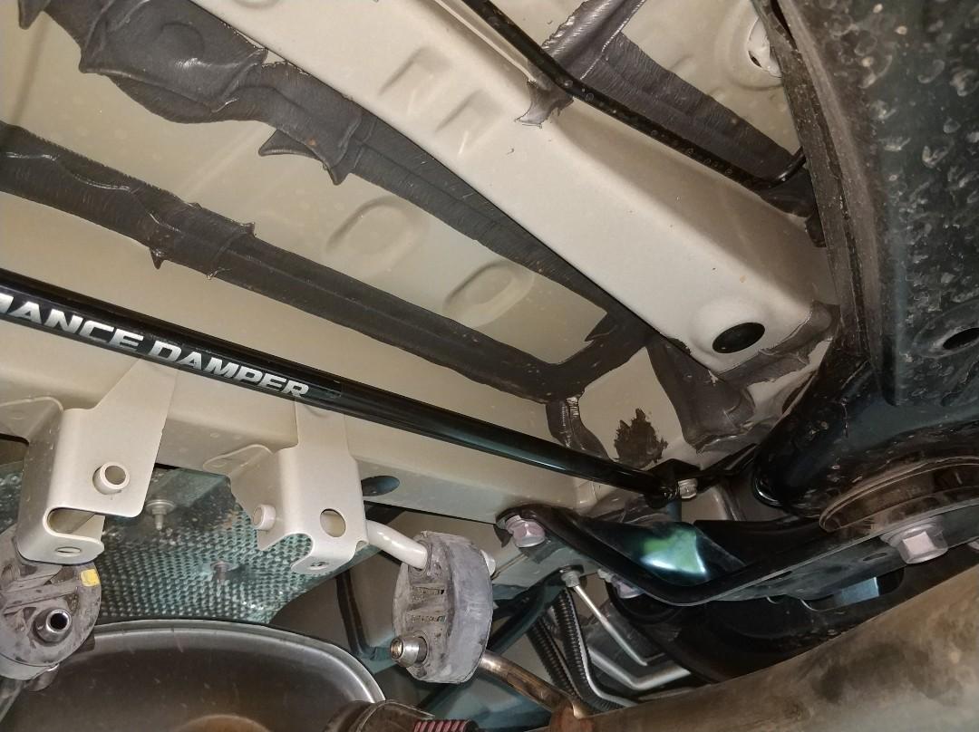 Toyota Chassis Stabilizer Damper, Auto Accessories on Carousell