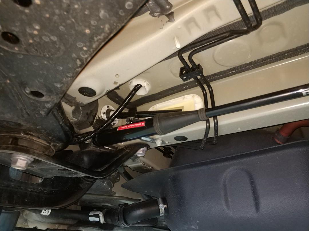 Toyota Chassis Stabilizer Damper, Auto Accessories on Carousell