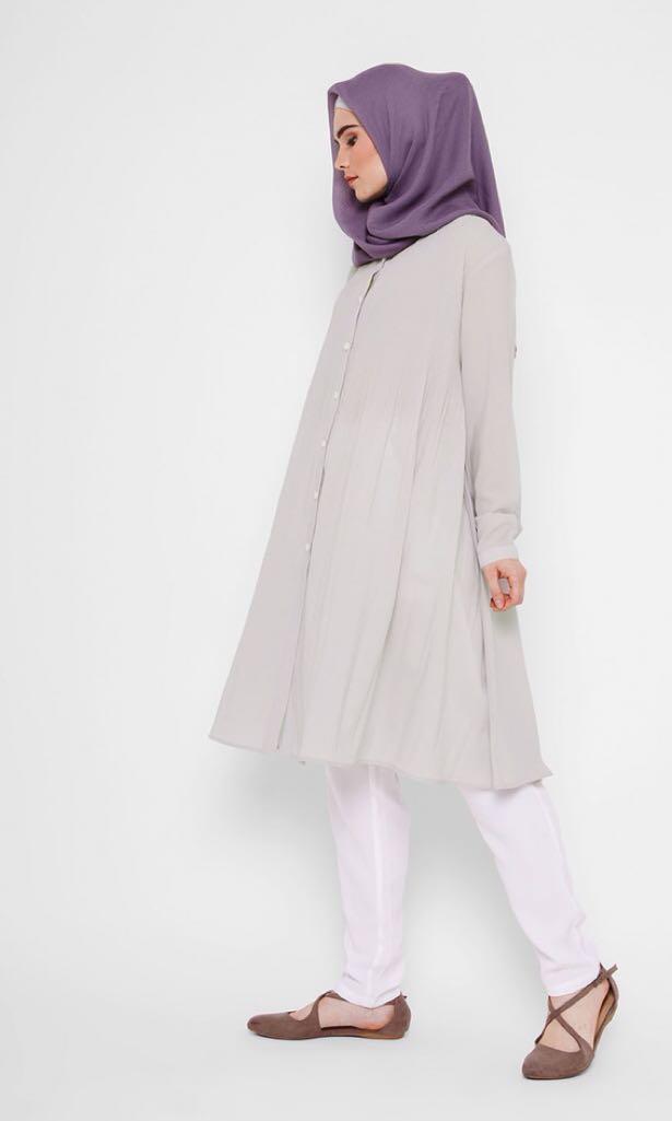 Alfaza Pleats Tunic Xl, Fesyen Wanita, Muslim Fashion, Atasan di Carousell