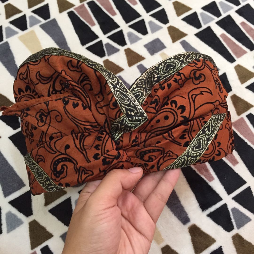 Indonesia Head Wrap / Tengkolok / Tanjak, Men's Fashion, Watches ...
