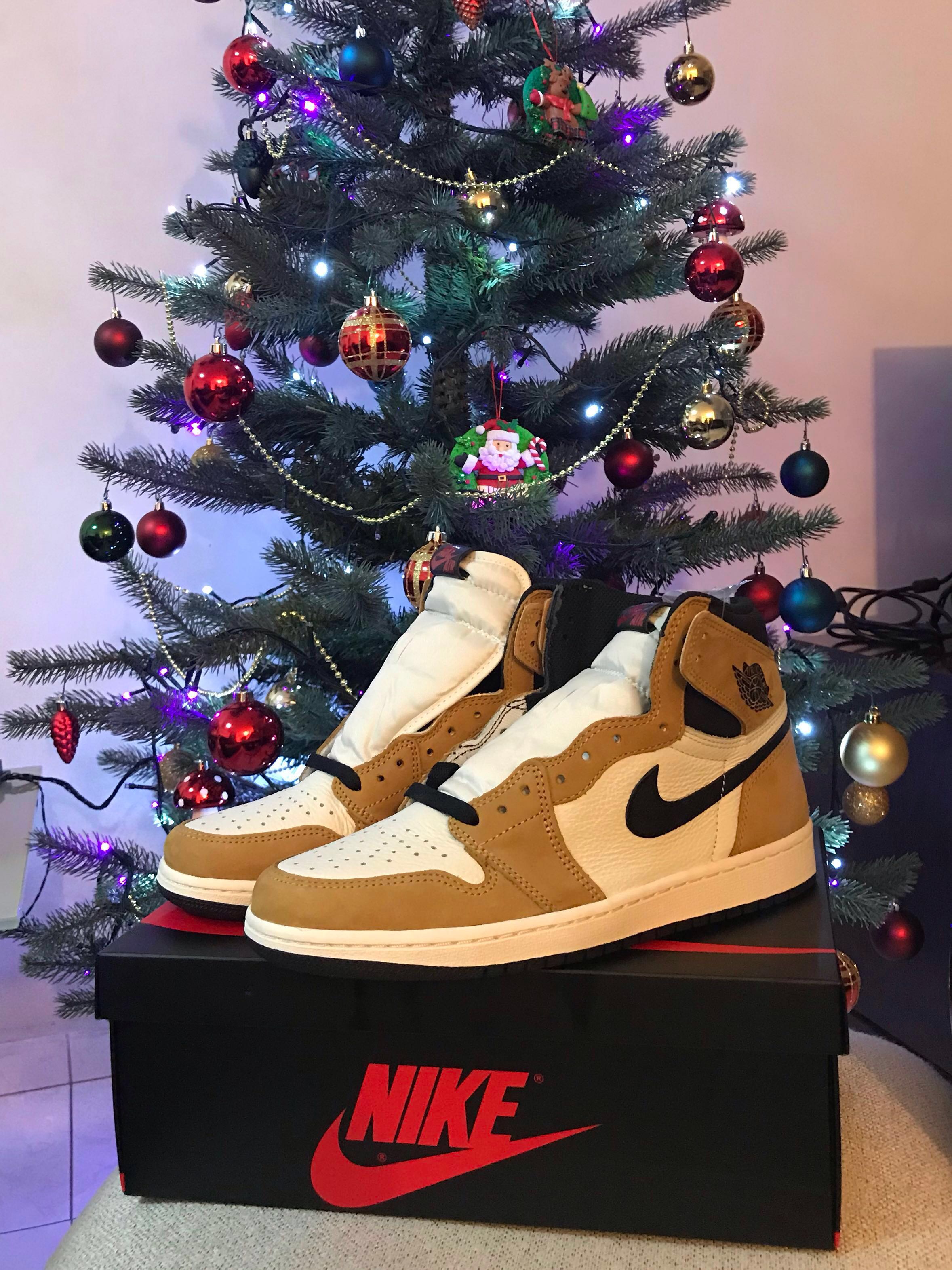 Jordan 1 ROTY, Men's Fashion, Footwear, Sneakers on Carousell