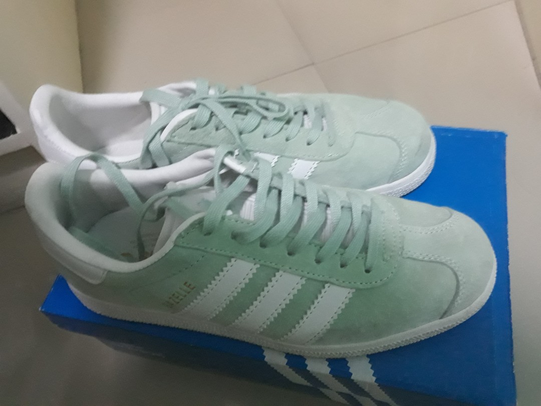 OEM Gazelle Adidas for girls (replica), Women's Fashion, Footwear ...