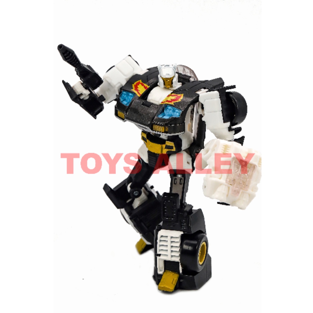 [Preorder] Transformers Generations Selects Ricochet, Bulletin Board ...