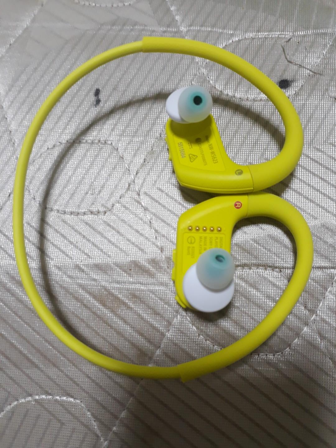 Sony NW-WS623 bluetooth ear phone with micq, Audio, Earphones on Carousell