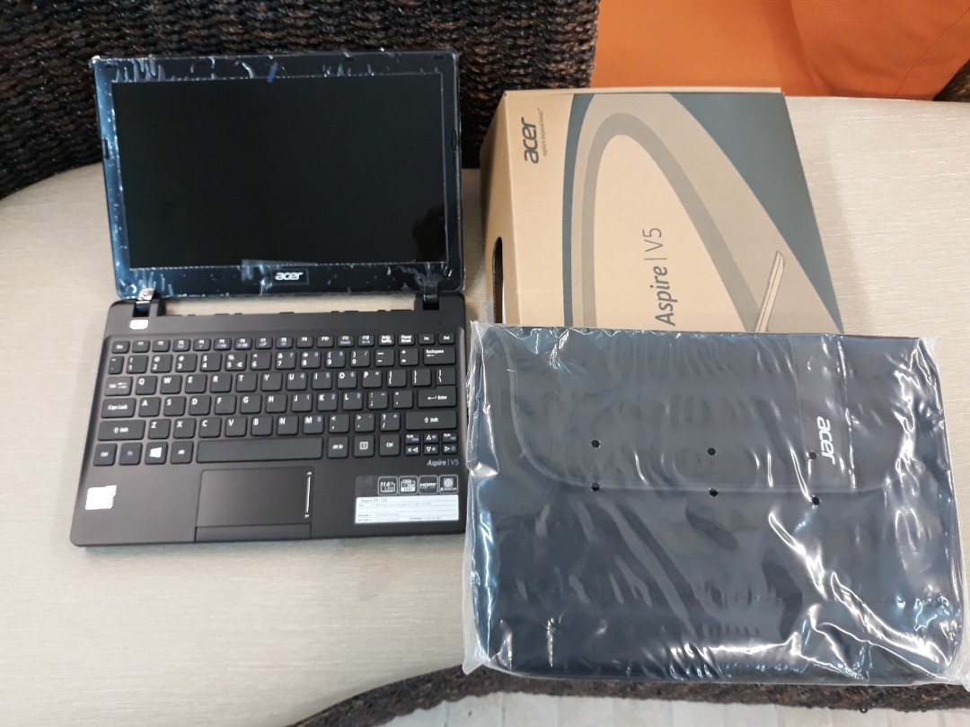 Acer Aspire V5 AMD E1 Dual Core 2GB ram 500GB hdd 11inch Win10 OS ...