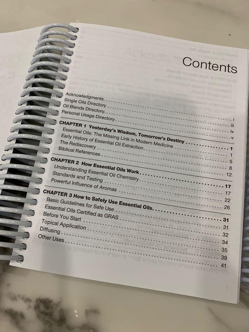 EOPR - Essential Oils Pocket Reference 7th Edition, Hobbies & Toys ...