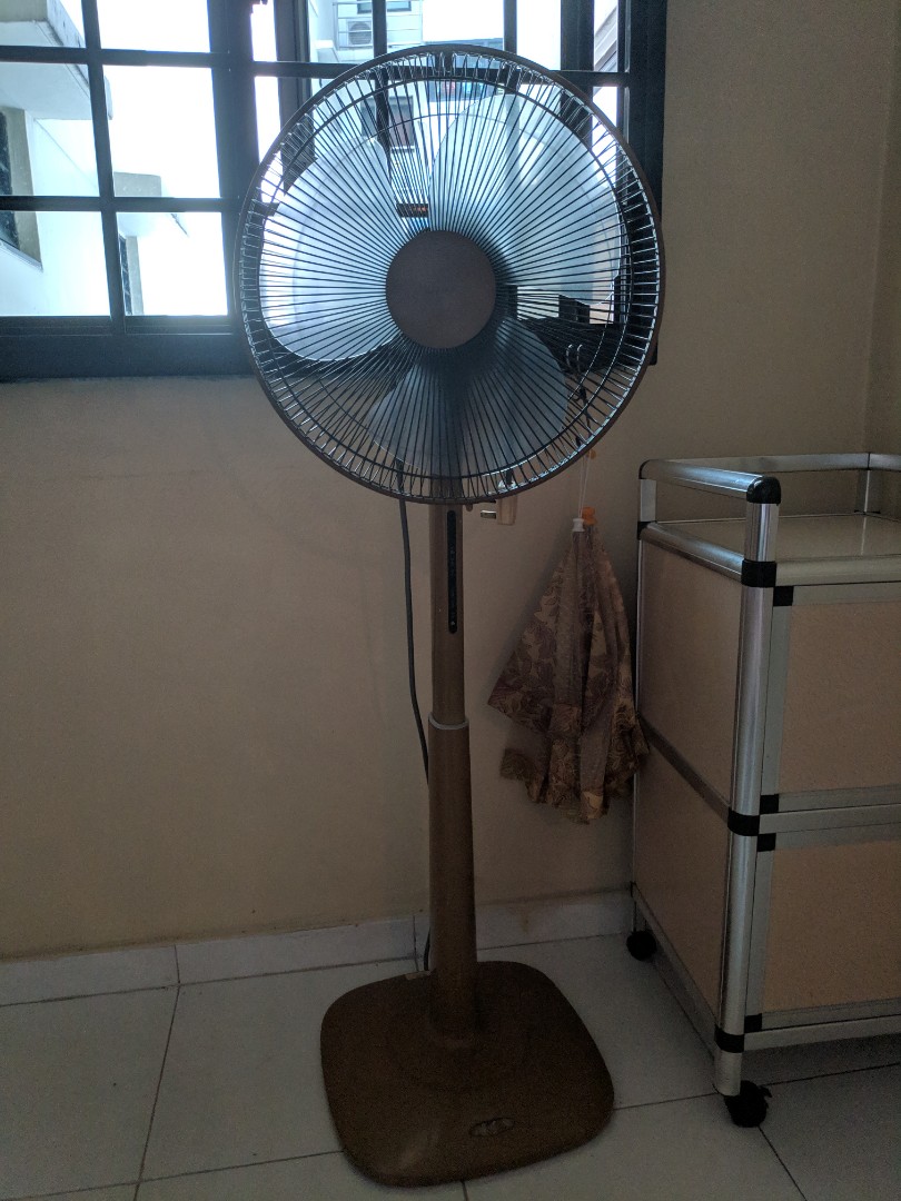 National Fan, Furniture & Home Living, Lighting & Fans, Fans on Carousell