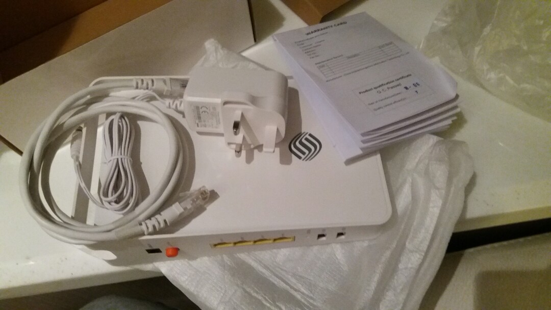 China Mobile one gateway smart router 中國移動智能路由器, 電腦＆科技, 電腦周邊及配件, Wifi及 ...